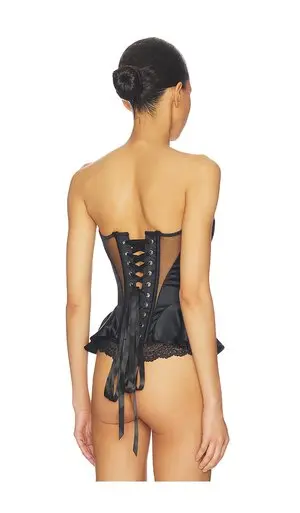 THISTLE AND SPIRE Menage Trois Corset