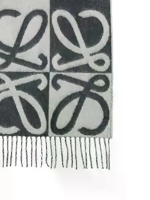 Loewe Logo-intarsia Fringed Scarf - Grey