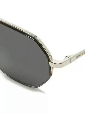 Burberry Pilot Frame Sunglasses