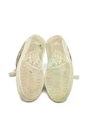 Gucci Signature Web Detailing Sneakers