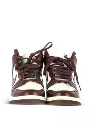 Nike Dunk High Sneakers