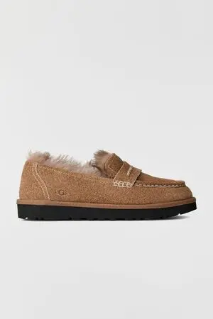 UGG Ellis Suede Loafers - Chestnut