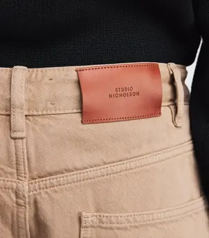 Studio Nicholson Paolo Barrel Jeans - Brown