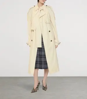 Burberry Trerose Trench Coat - Beige