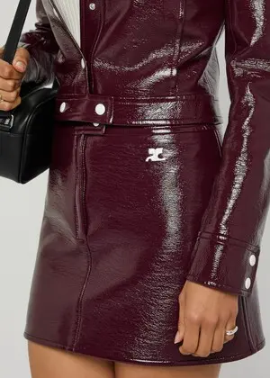 COURREGES Reedition Crinkled Vinyl Mini Skirt - Burgundy