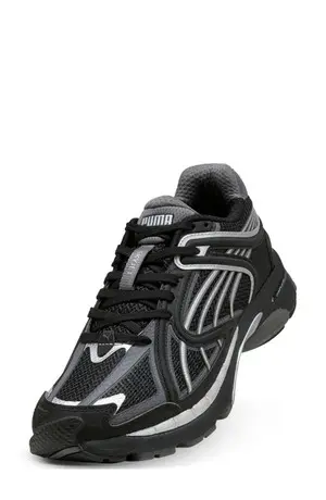 PUMA Skyjet Sneaker