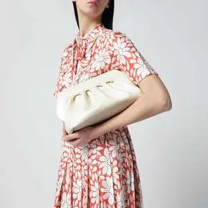THEMOIRE Large Tia Clutch - White