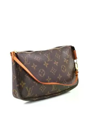 LOUIS VUITTON Pochette Accessoires Monogram Canvas Clutch