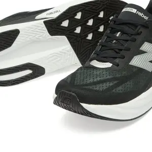 NEW BALANCE Fuelcell Rebel V5 Sneaker