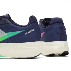 NEW BALANCE Supercomp Elite V5 Sneaker