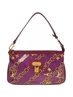 LOUIS VUITTON 2006 Pochette Shoulder Bag