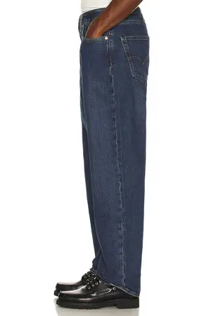 LEVI'S 568 Loose Straight Jeans