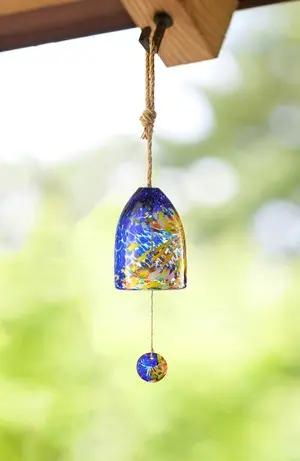 GLITZHOME 26"h Glass Twist Glaze Windchime