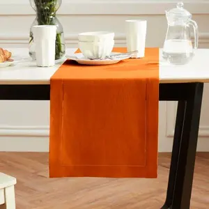 SOLINO HOME Linen Table Runnersonoma Hemstitch - Pumpkin