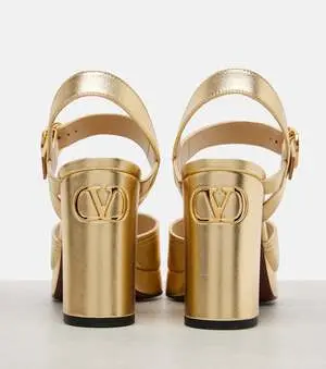 Valentino Garavani Vlogo Leather Sandals