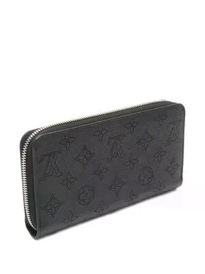 LOUIS VUITTON 2010s Leather Zip Wallet