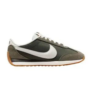 Nike Pacific Sneakers