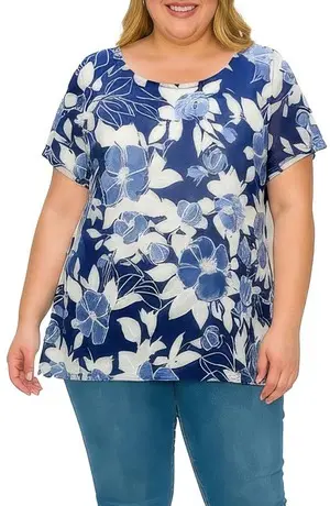STANDARDS & PRACTICES Floral Print Top