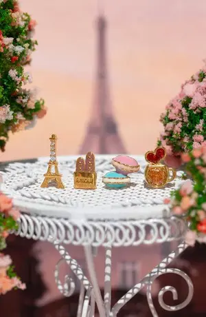 GIRLS CREW Cafe De Paris Single Stud Earrings Set - Gold