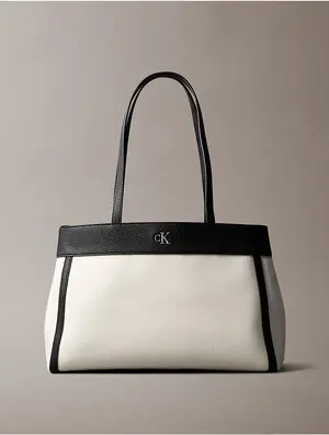 Calvin Klein Tote Totes