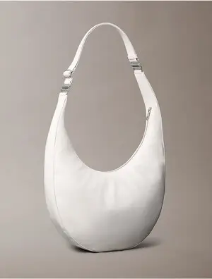 Calvin Klein Curved Shoulder Bag - White Alyssum
