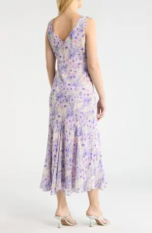 Astr The Label Symone V-neck Maxi Sundress