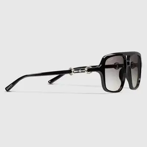 Gucci Oversize Navigator Sunglasses