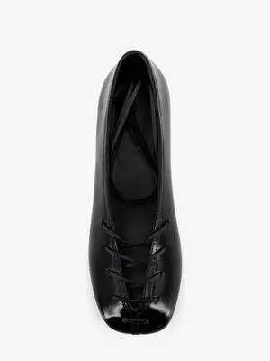 ALOHAS Bumi Patent Leather Lace-up Flats