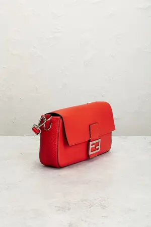 Fendi Selleria Baguette Shoulder Bag - Red