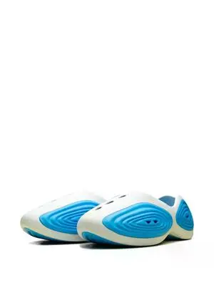 CROCS Ripple Clogs - White