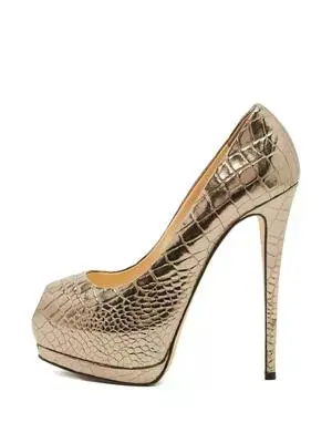 Giuseppe Zanotti Gold Tone Pumps