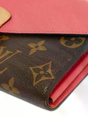 LOUIS VUITTON Pallas Monogram Lock Wallet