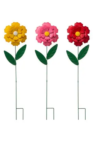GLITZHOME 39.5"h Set Of 3 Metal Dimensional Flowers Yardstake - Red