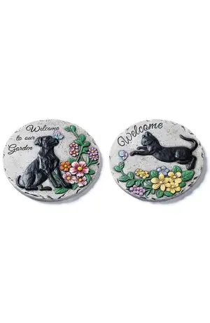 GLITZHOME Set Of 2 Cement Cat And Dog Textured Stepping Stones