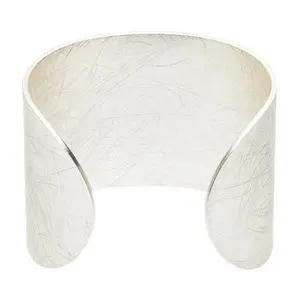 YOUZEY Hammered Cuff - Silver