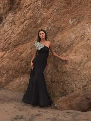 Mac Duggal Petite Crepe One Shoulder Mermaid Gown With Embellished Flower - Black