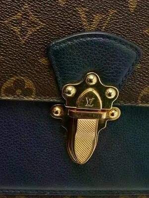 LOUIS VUITTON 2019 Victoire Monogram Shoulder Bag