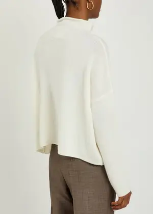 LISA YANG Sandy Funnel Neck Cashmere Jumper - Cream