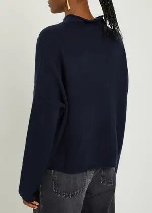 LISA YANG Sandy Funnel Neck Cashmere Jumper