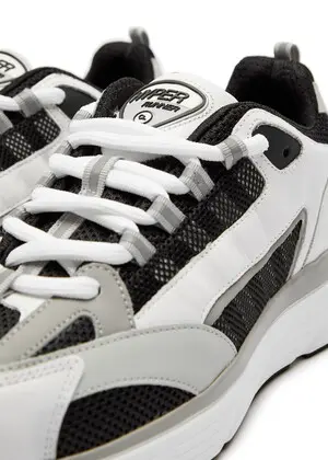 CLEENS Hyper Runner Panelled Mesh Sneakers - White And Black