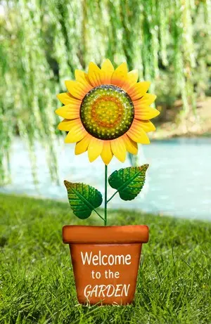 GLITZHOME 36"h Metal Sunflower Yardstake