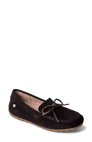 Minnetonka Casual Flats For Women
