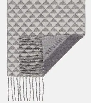 Prada Logo Wool And Cashmere Jacquard Scarf - Grey