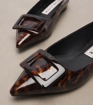 ROGER VIVIER Gommettine Patent Leather Ballet Flats - Brown
