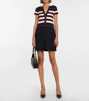 Valentino Garavani Vlogo Leather Pumps