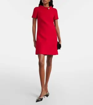 Valentino Garavani Vlogo Leather Pumps