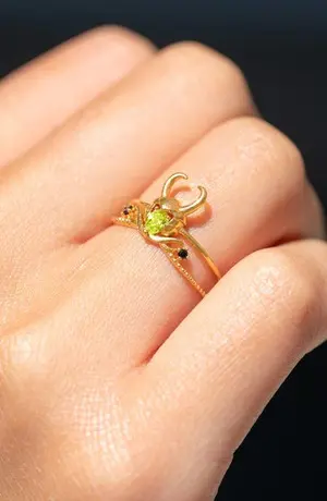 GIRLS CREW X Marvel Loki God Of Stories Ring Set