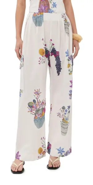 ISLA & WHITE Olivine Fruit And Floral Print Pants