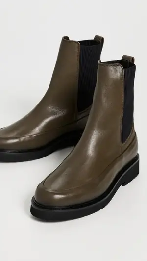Varley Eileen Chelsea Boots