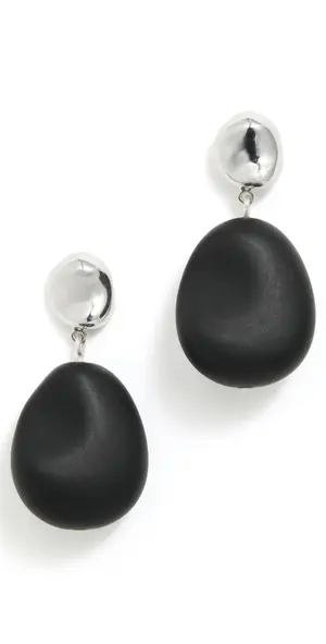 Agmes Ada Onyx Earrings